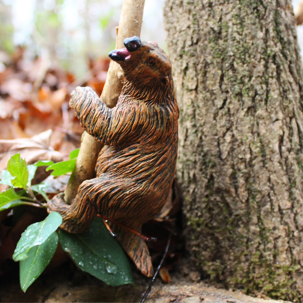 Safari Ltd Giant Sloth – Animal Kingdoms Toy Store