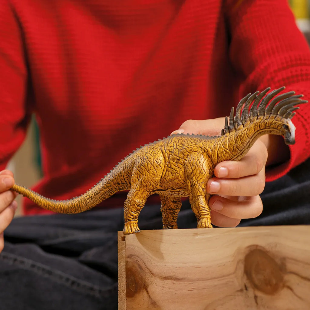 Schleich Bajadasaurus – Animal Kingdoms Toy Store