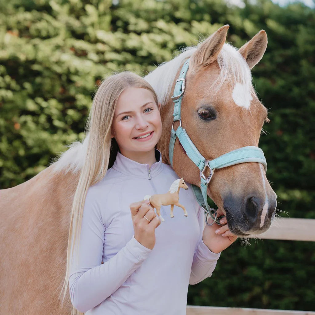 Schleich Horse Club Harlow Luna White - Popcorn Pony – Animal Kingdoms ...