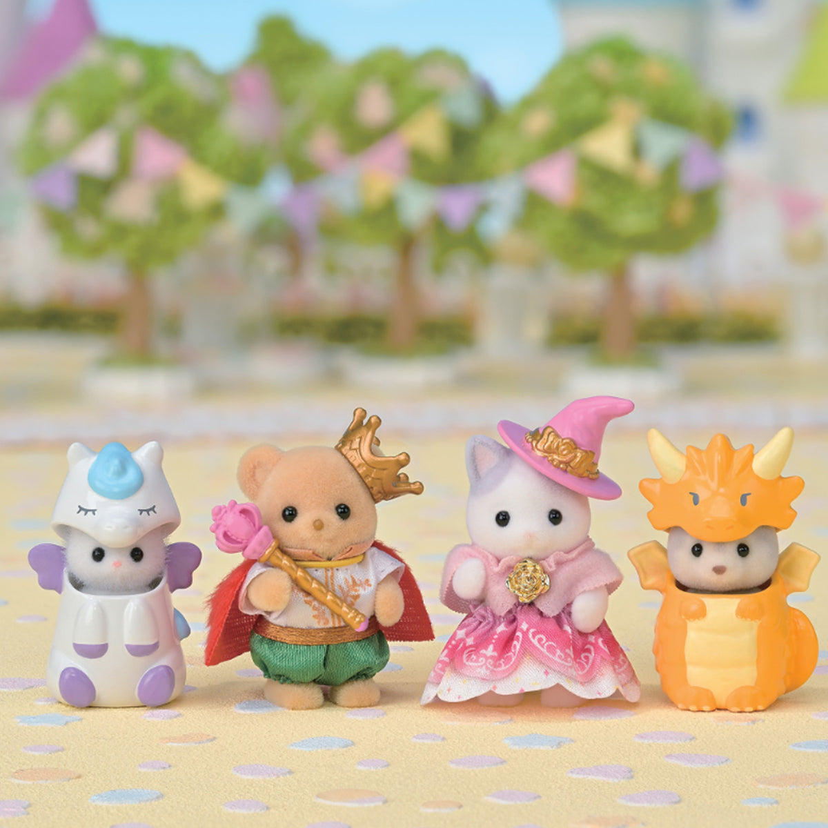 Sylvanian Families Fantastical Fairytale Friends Set – Animal Kingdoms ...