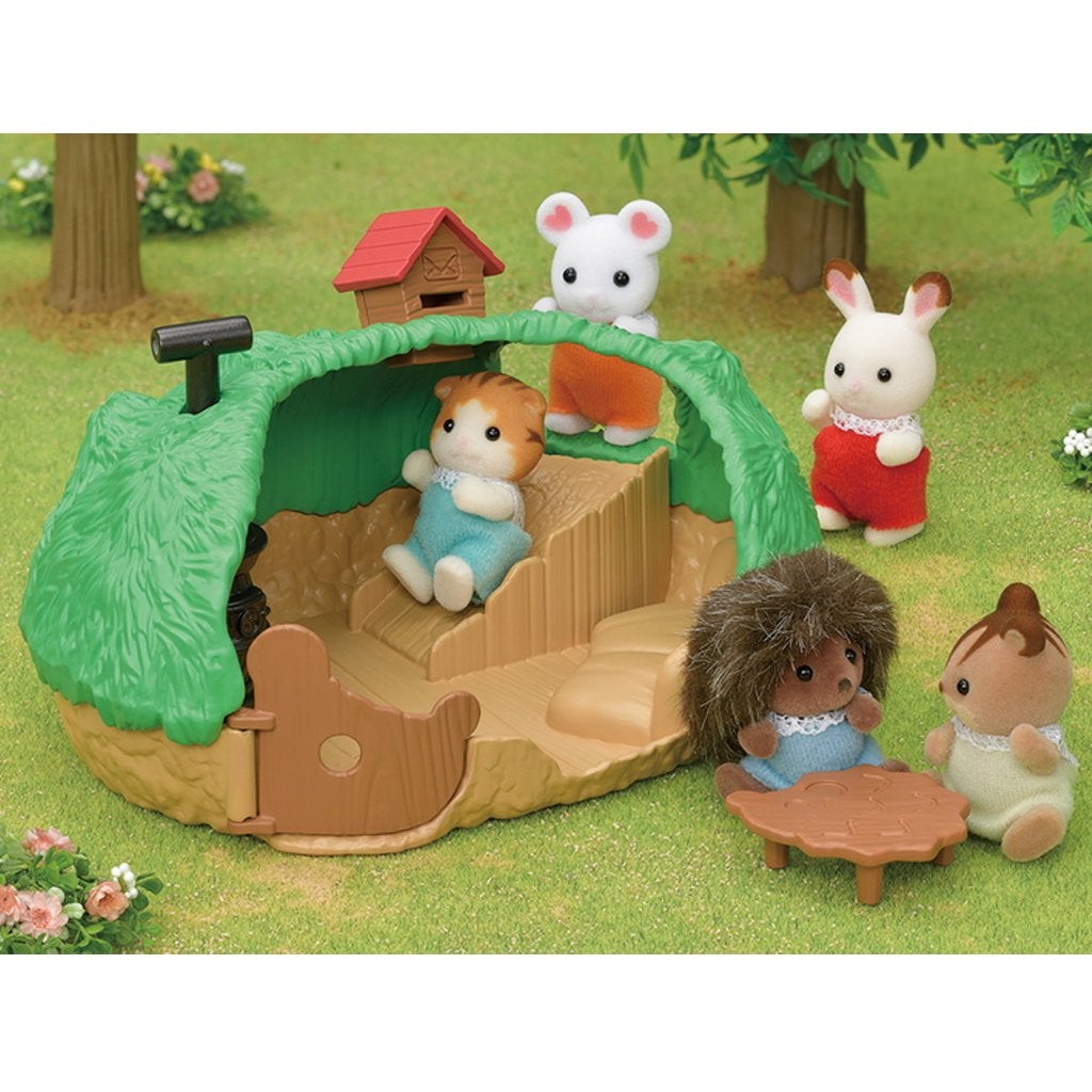 Sylvanian Families Baby Hedgehog Hideout – Animal Kingdoms Toy Store